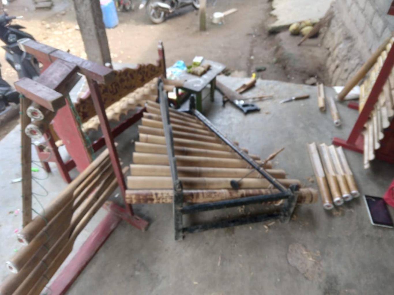 USAHA PENGERAJIN GAMELAN RINDIK BALI - Website Desa Patas